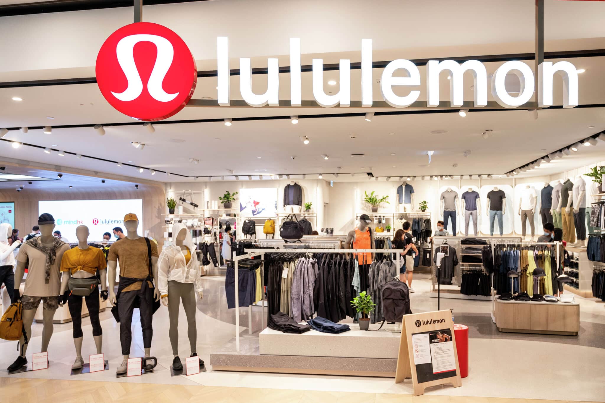 Lululemon Return Policy | A Return Guide For Every Customer